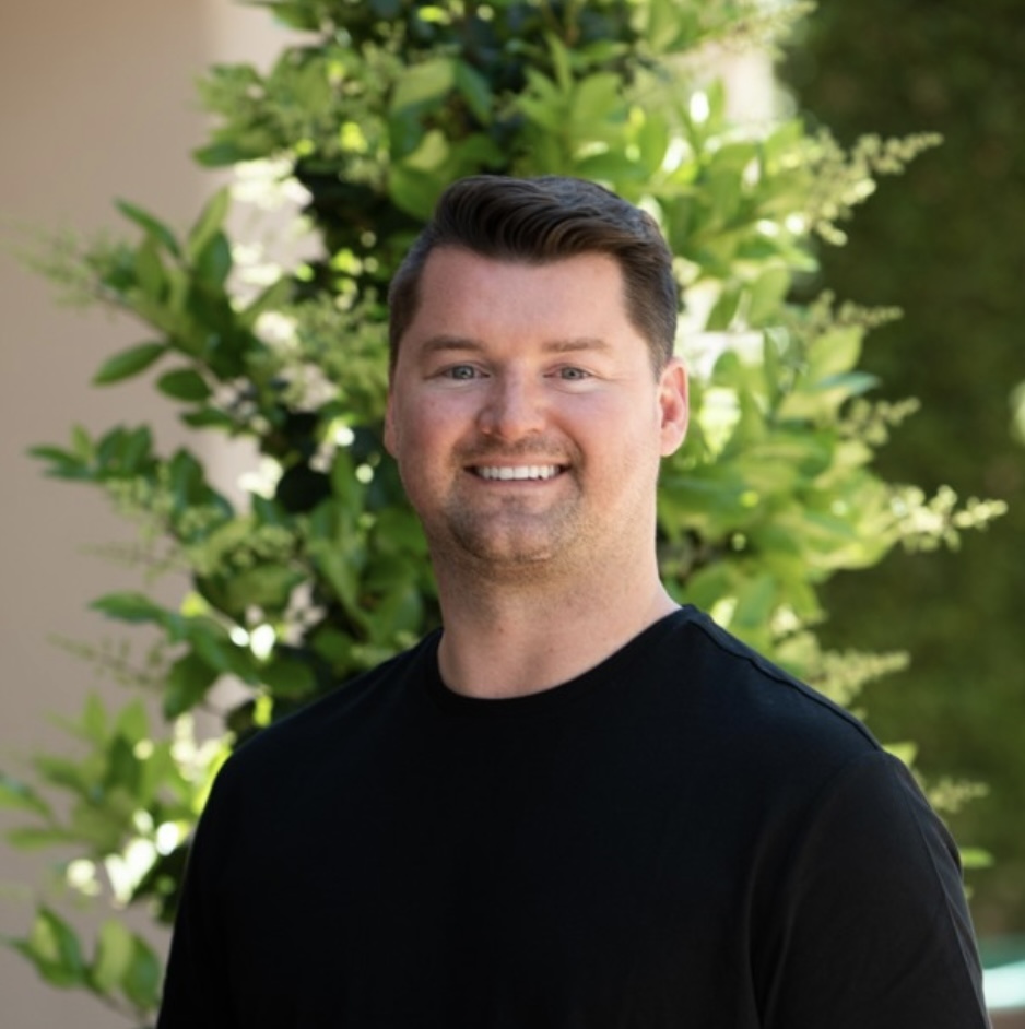 About Us - elev8 Advisors Group